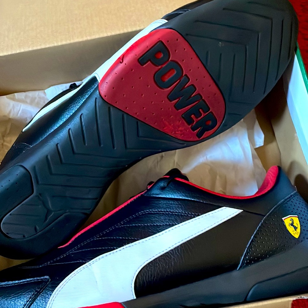 Men's Puma Ferrari “Power Brake” Kart Cat Sneakers. - Gem